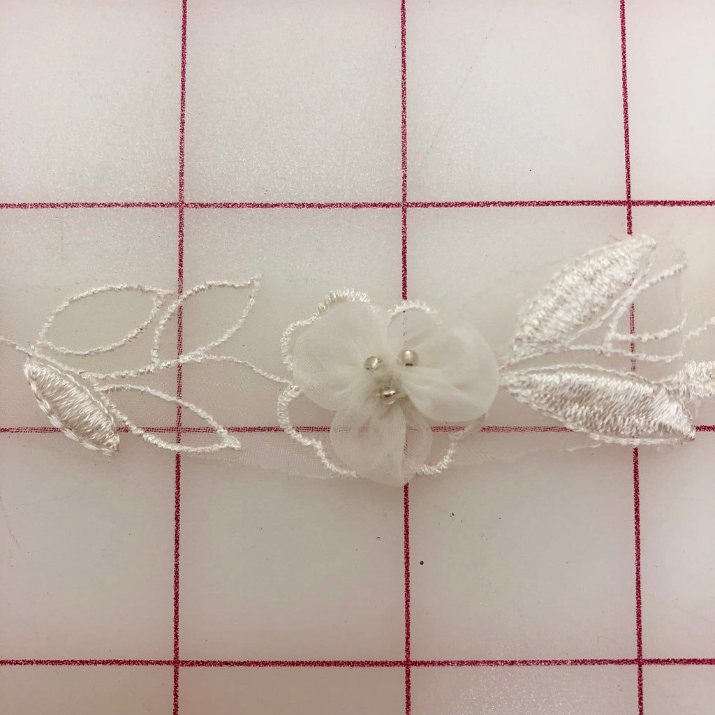 Metallic Trim - 1-inch Flower Trim Ivory and Silver – Tutu.com