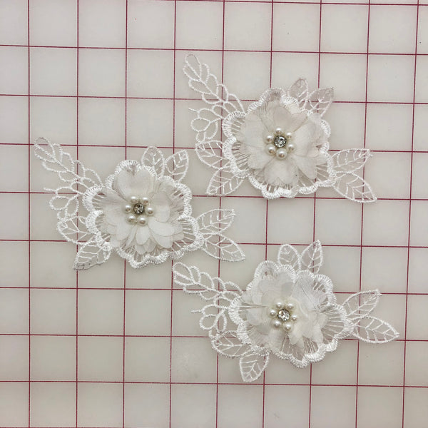 Applique - White 3D Lace Flower Motifs – Tutu.com